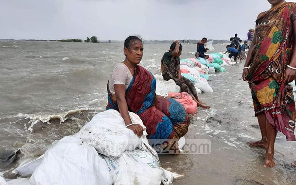 Storm surge sweeps Bangladesh coasts as Cyclone Yaas batters India