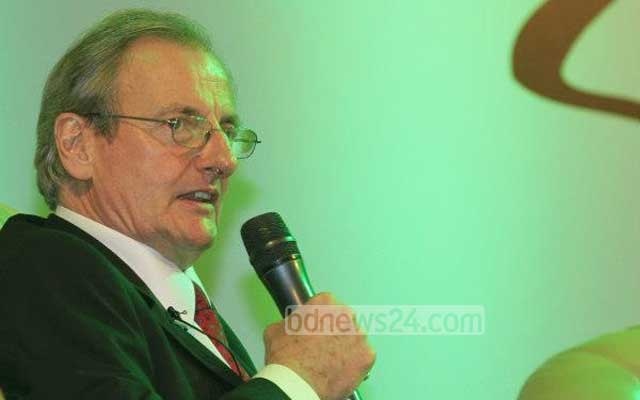 Simon Dring, a British journalist and ‘friend’ of Bangladesh, dies at 76