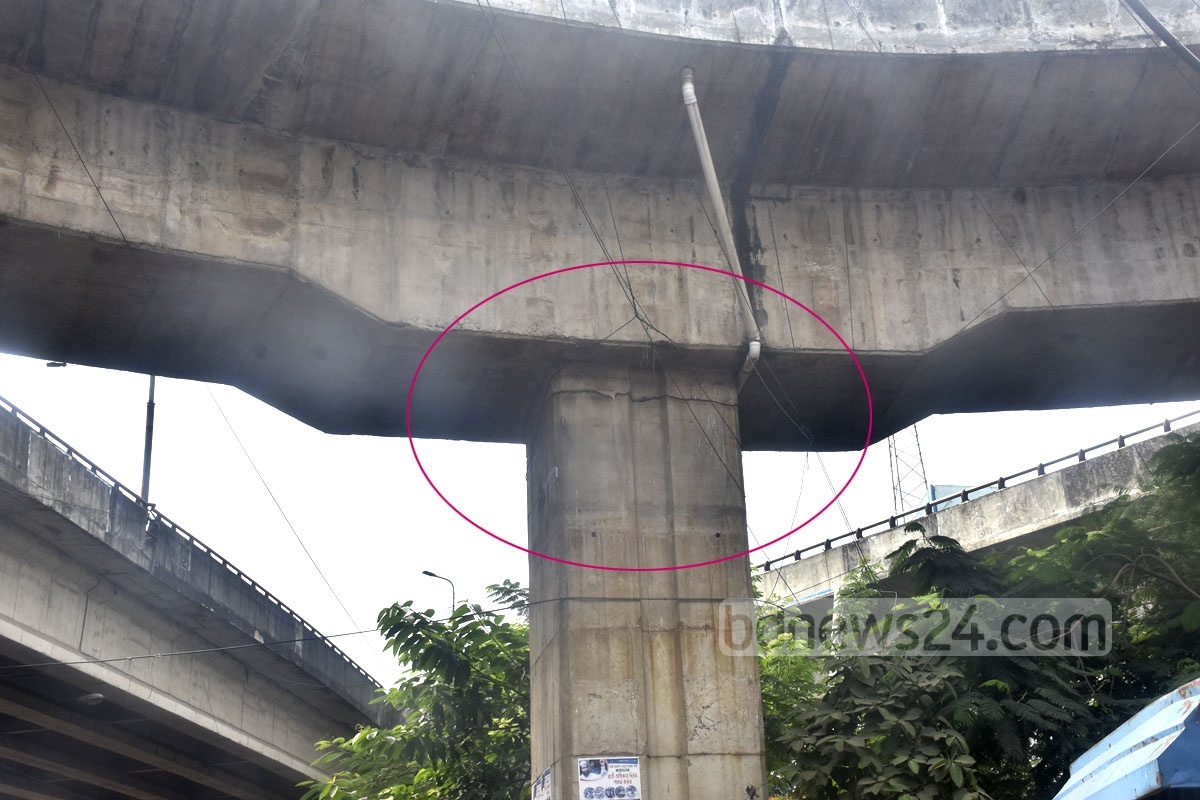 Crack appears in a pillar of Chattogram flyover. Are heavy vehicles to ...