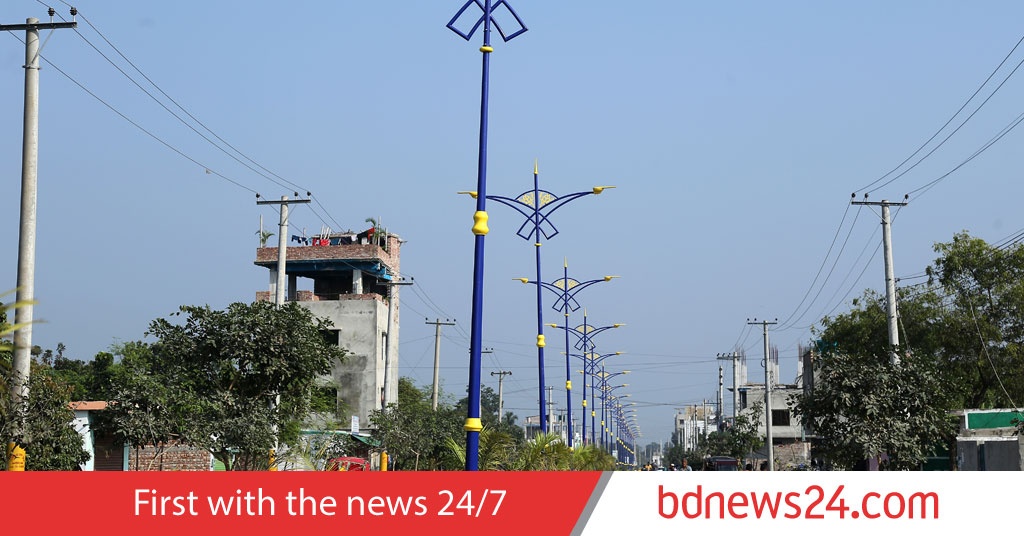 দৃষ্টিনন্দন সড়কবাতিতে সেজেছে রাজশাহী নগর