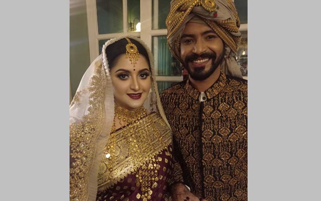 Pori Moni, Sariful Razz hold ‘formal wedding reception’