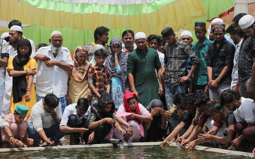 Pakistan, India reel under intense heat wave