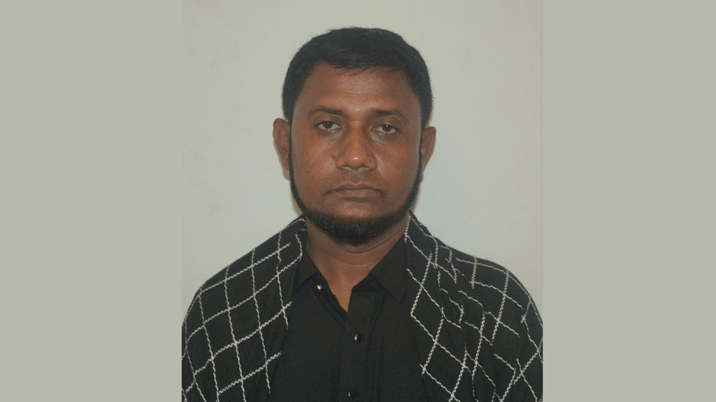 ১৭ বছর ফেরারি, অবশেষে ধরা ফাঁসির আসামি