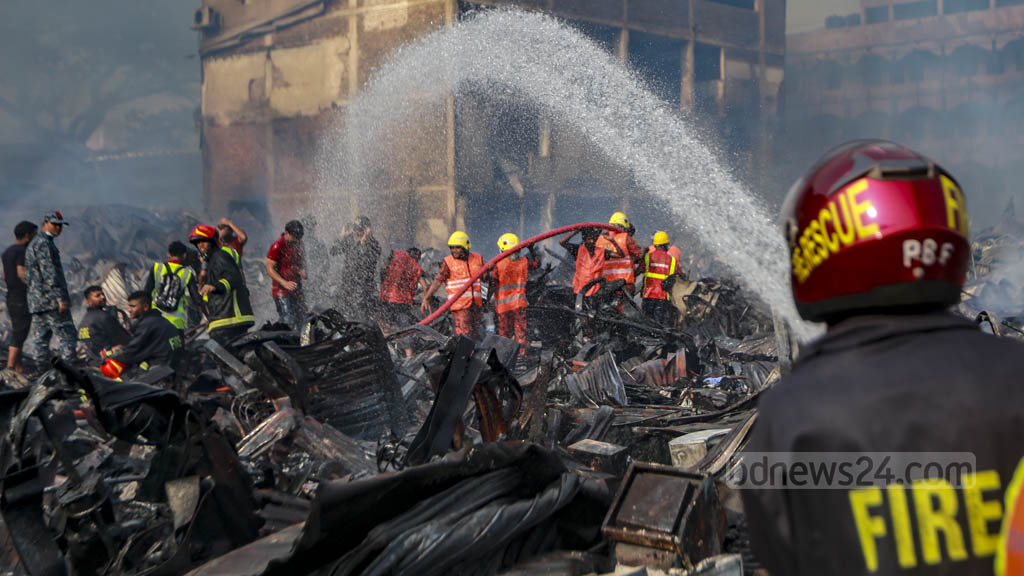 বঙ্গবাজারে আগুন লাগল কীভাবে, তদন্তে ফায়ার সার্ভিসের কমিটি
