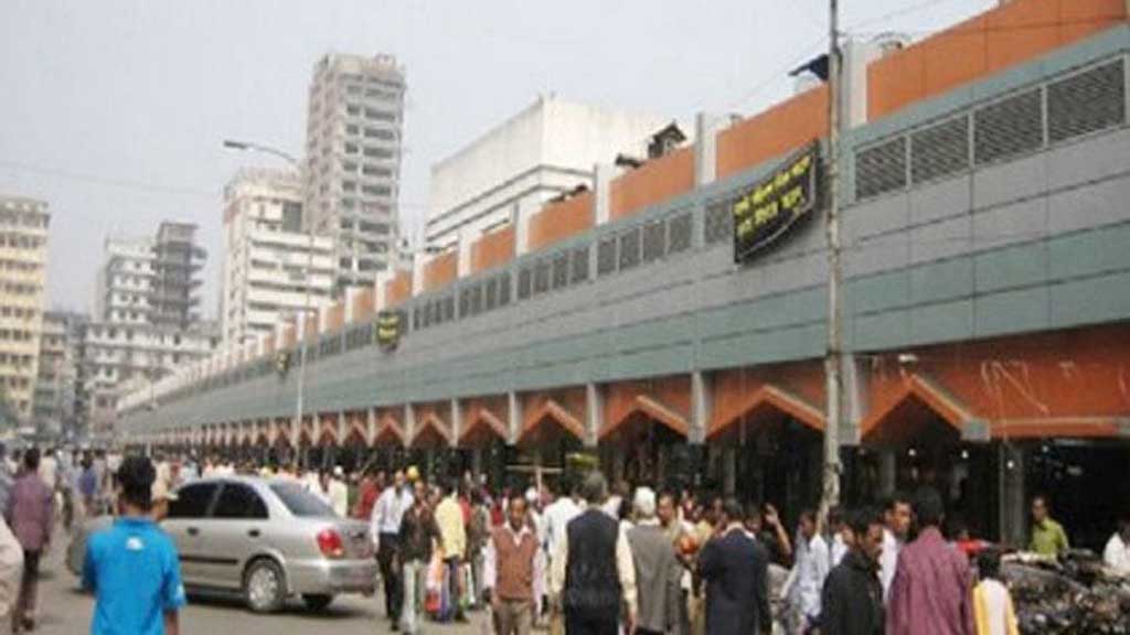 বায়তুল মোকাররমে স্বর্ণের মার্কেটে অগ্নিকাণ্ড