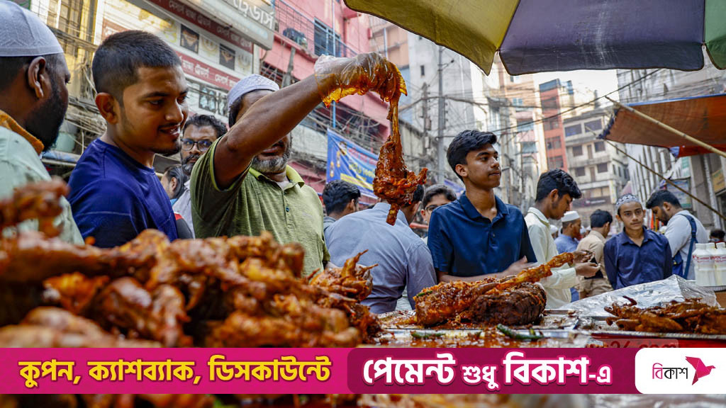 Within sight, but beyond reach: Chawkbazar's Iftar customers caught in ...