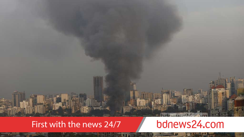 Fire at Korail slum in Dhaka’s Banani