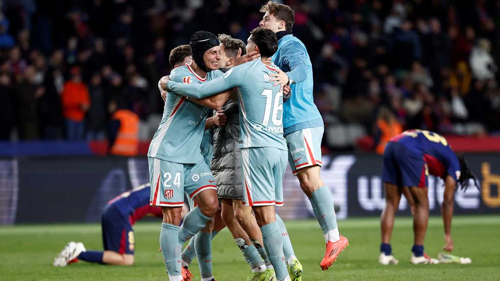 Atleti beat Barca to go top of LaLiga