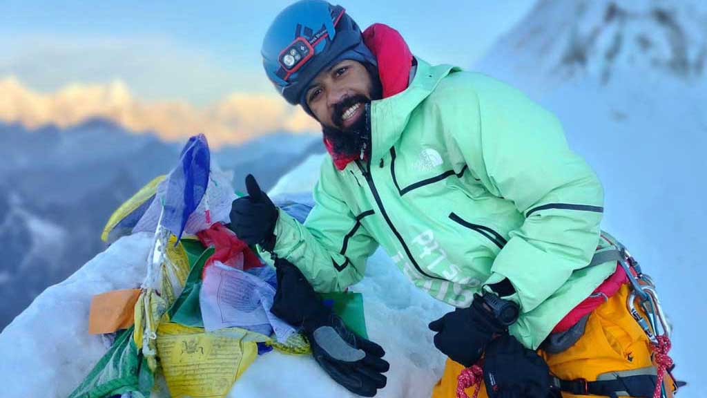 Bangladesh’s Babar Ali climbs Mount Everest