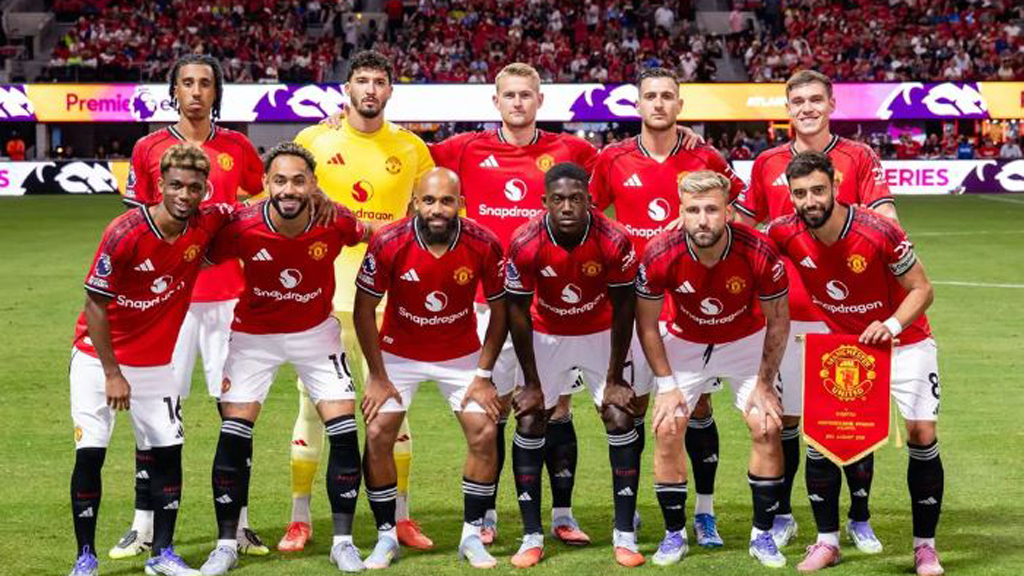 Fernandes slams 'lazy' Man Utd in Everton draw