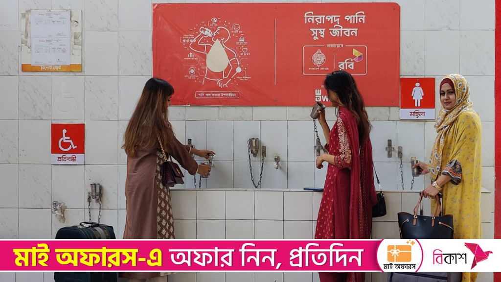 Robi’s water initiative serves 10 railway hubs