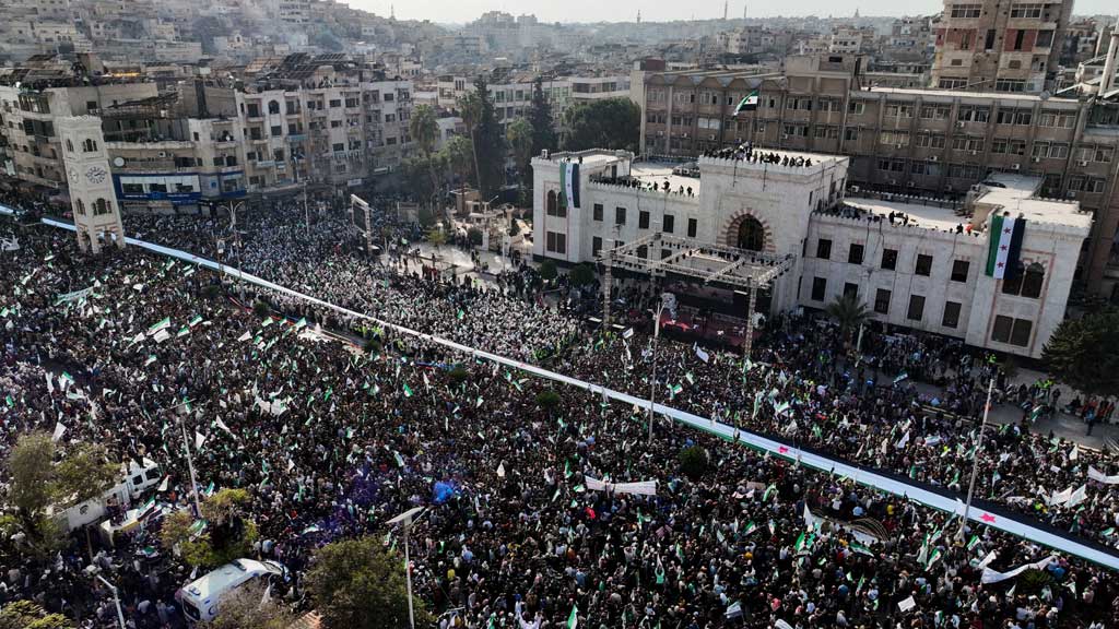 Assad's exiled spy chief, cousin plot Syrian uprisings