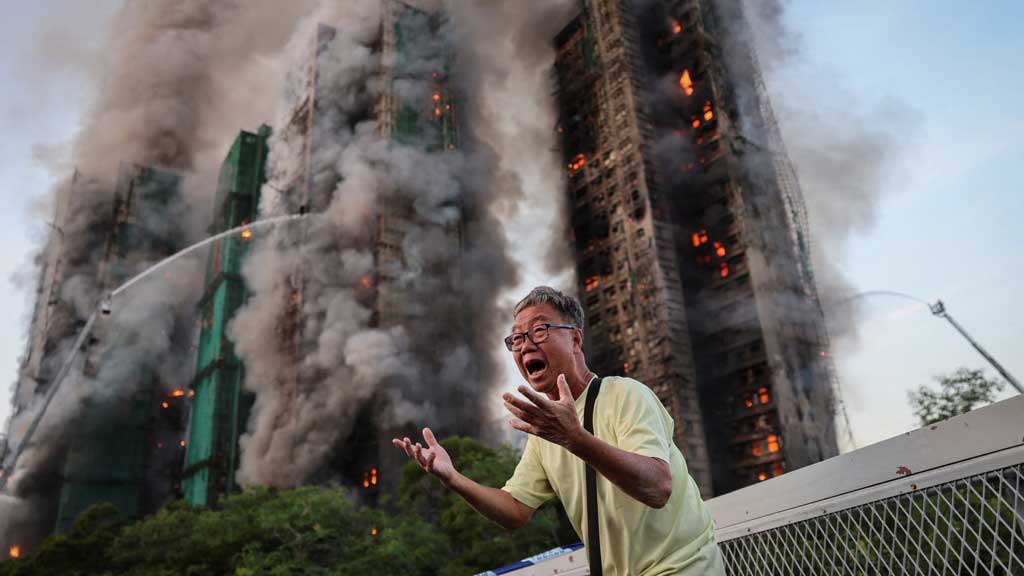 The photo that became a symbol for Hong Kong's deadly fire