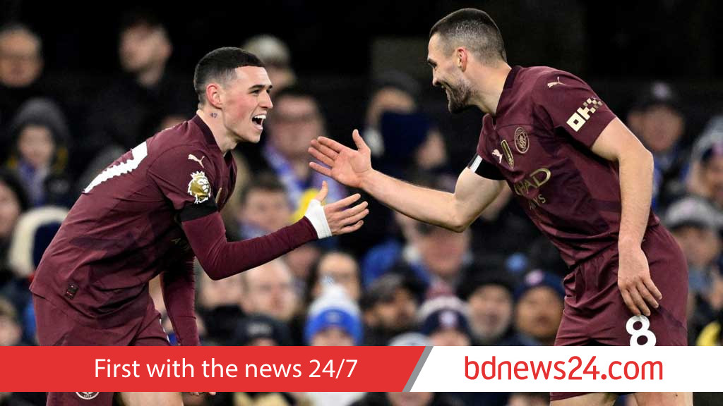 Man City back in top four