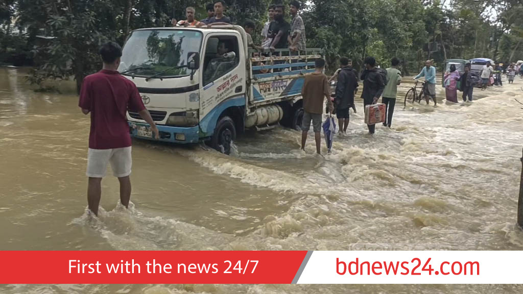 Thousands marooned in flood-hit Feni