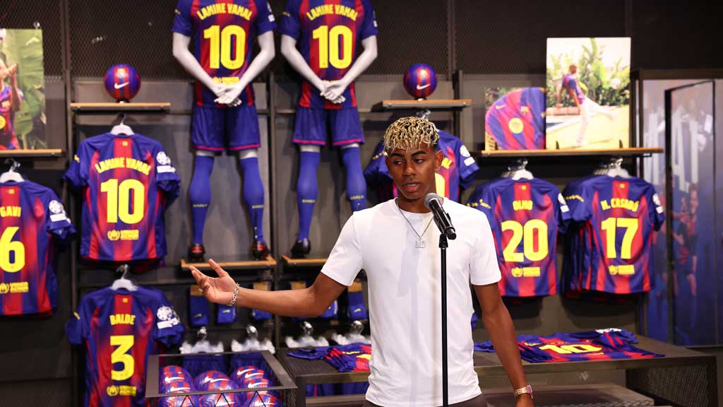 Yamal inherits Barca's iconic number 10 jersey