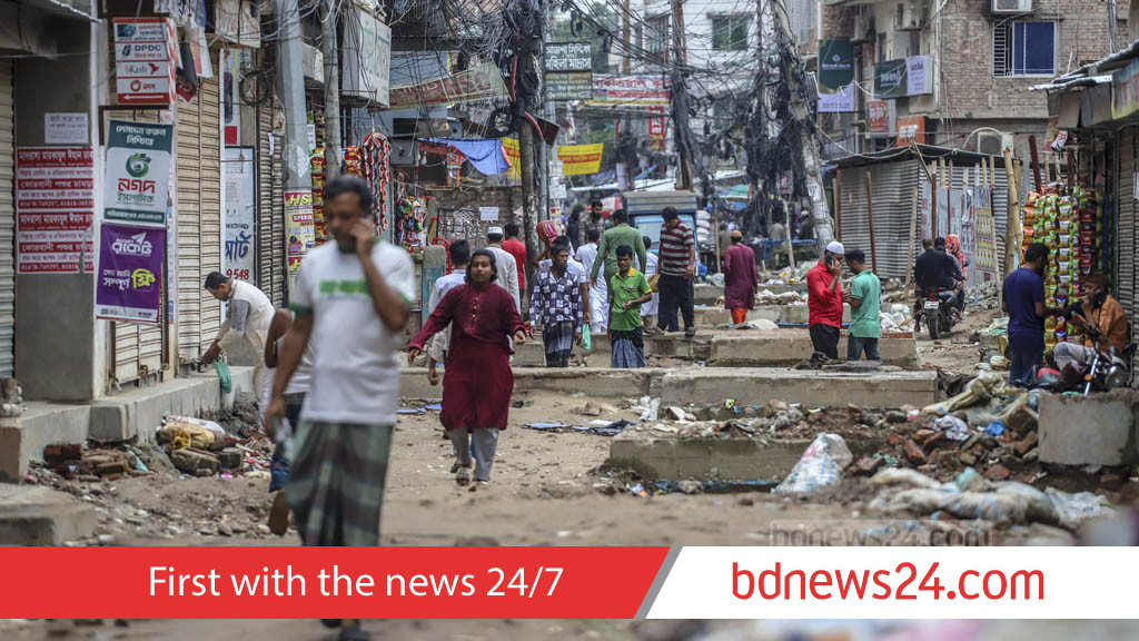 Mugda-Manda Road paved with misery