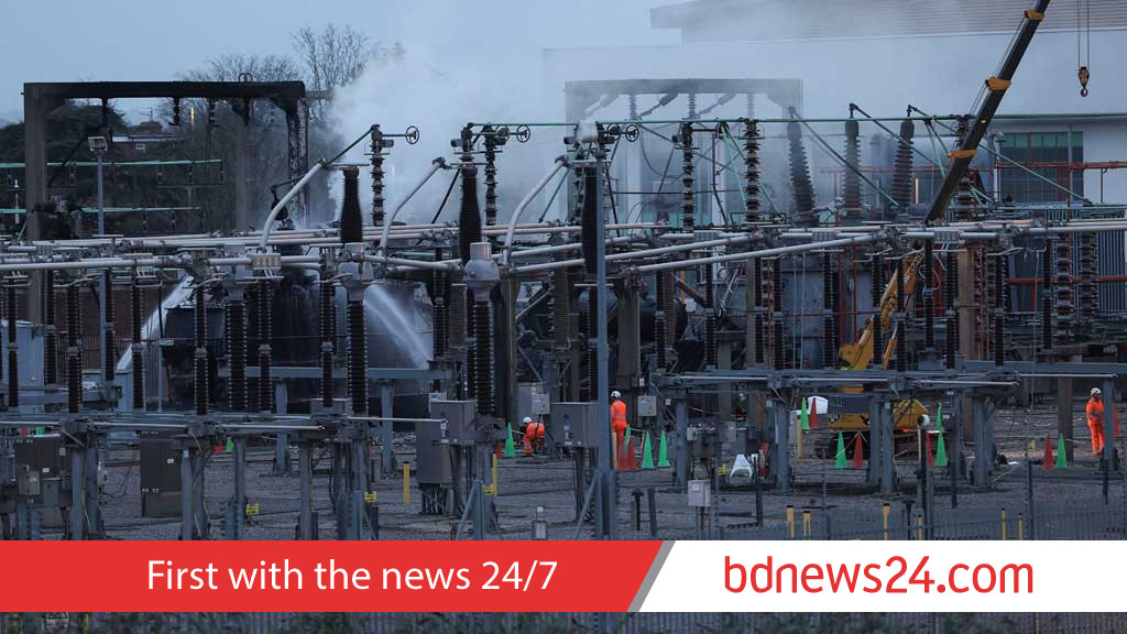 Heathrow resumes operations