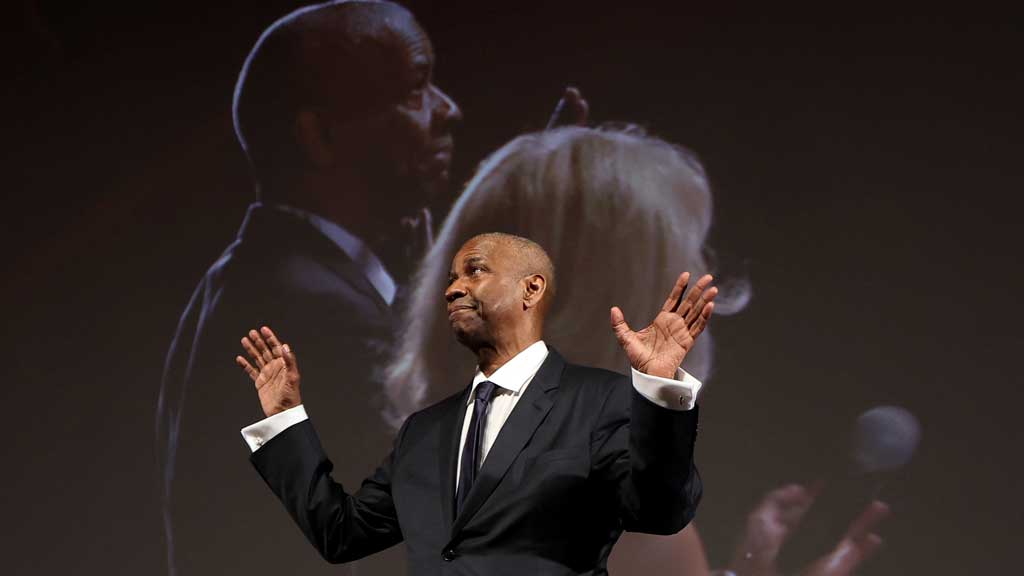 Denzel Washington receives surprise award at Cannes