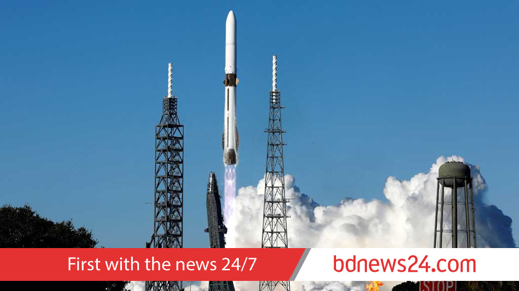 Blue Origin's New Glenn rocket deploys Mars satellites