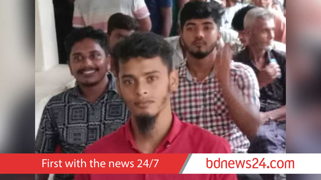 Chhatra Dal leader killed ‘while giving out sweets’ after Hasina