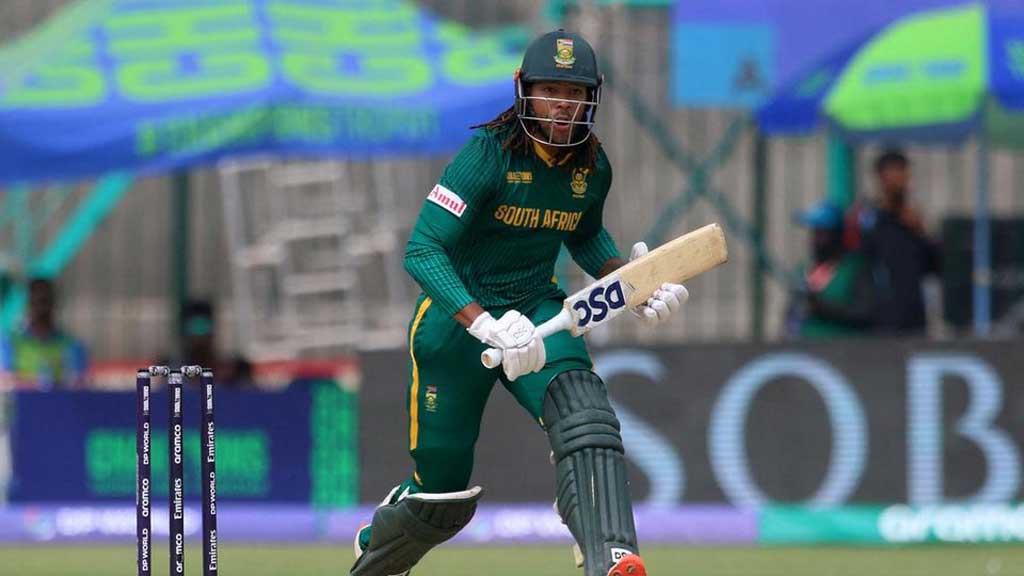 De Zorzi ruled out of England ODI series