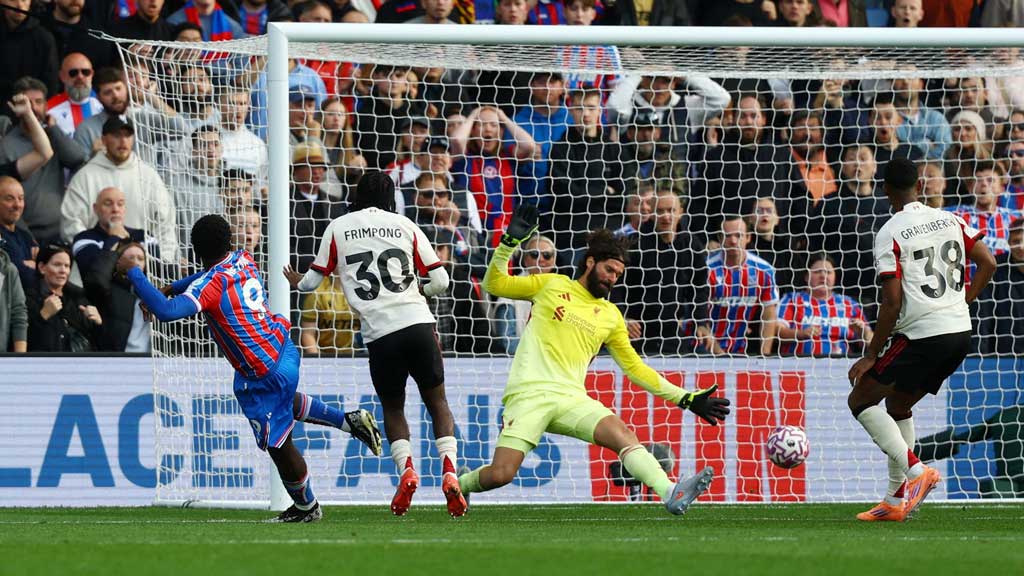 Palace leave it late to beat Liverpool